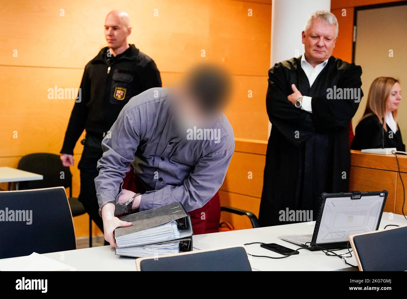 Kaiserslautern, Germany. 22nd Nov, 2022. The main defendant enters the ...