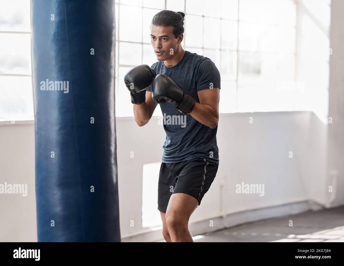 Man punching man hi-res stock photography and images - Alamy