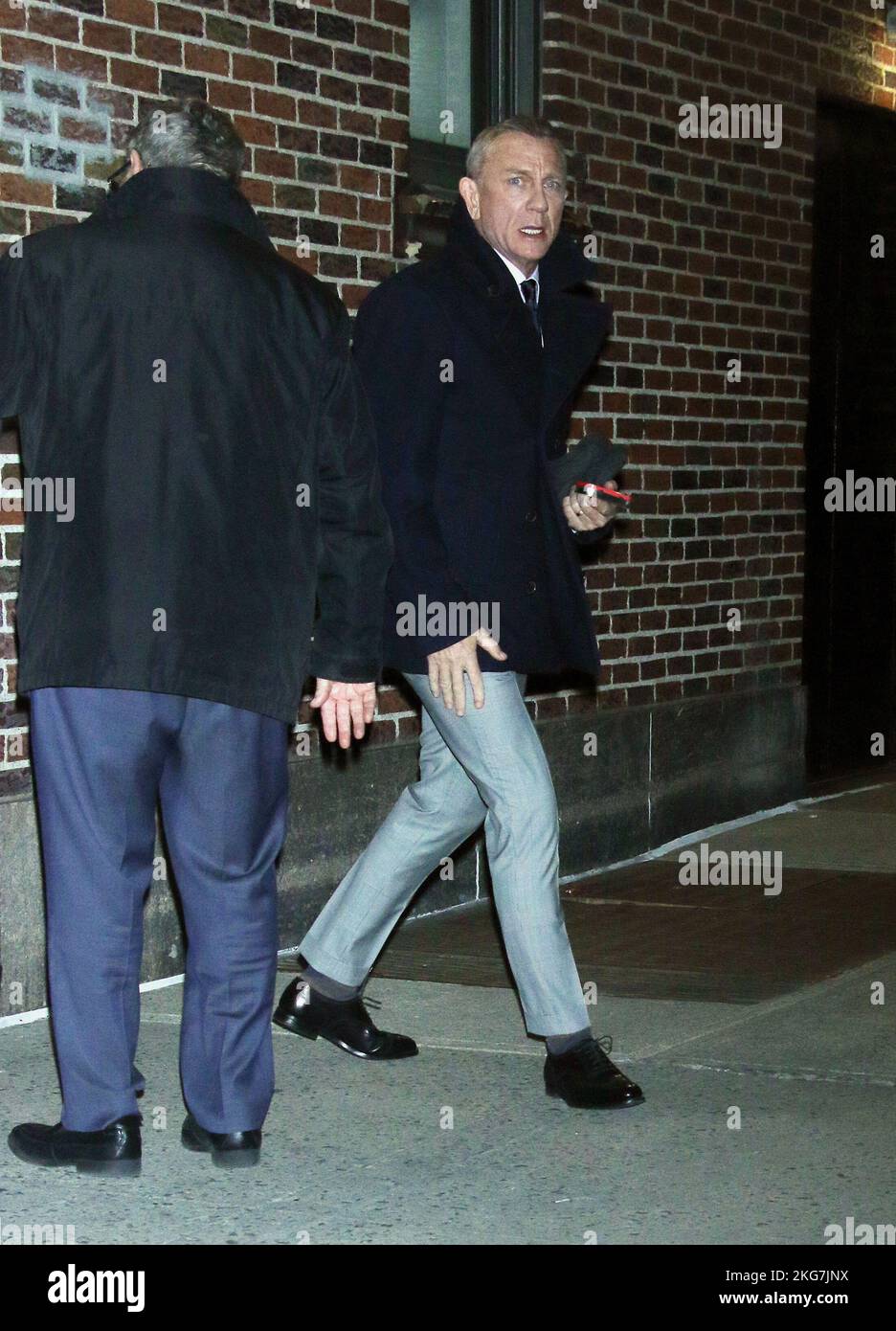 Daniel Craig on The Late Show with Stephen Colbert to talk about new ...