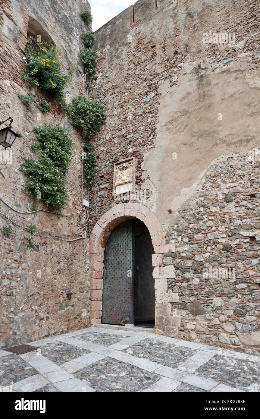 Turismo in entrata hi-res stock photography and images - Alamy