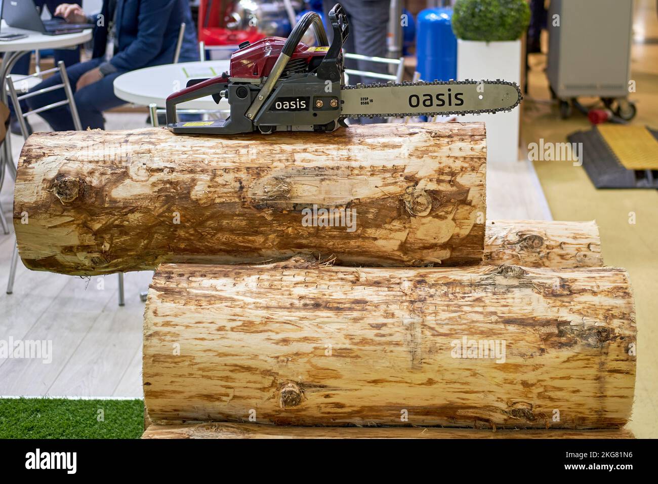 Exhibition of professional tools for work, repair and construction ...