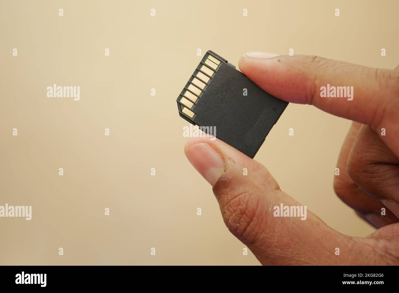 Black and white computer memory chips hi-res stock photography and ...