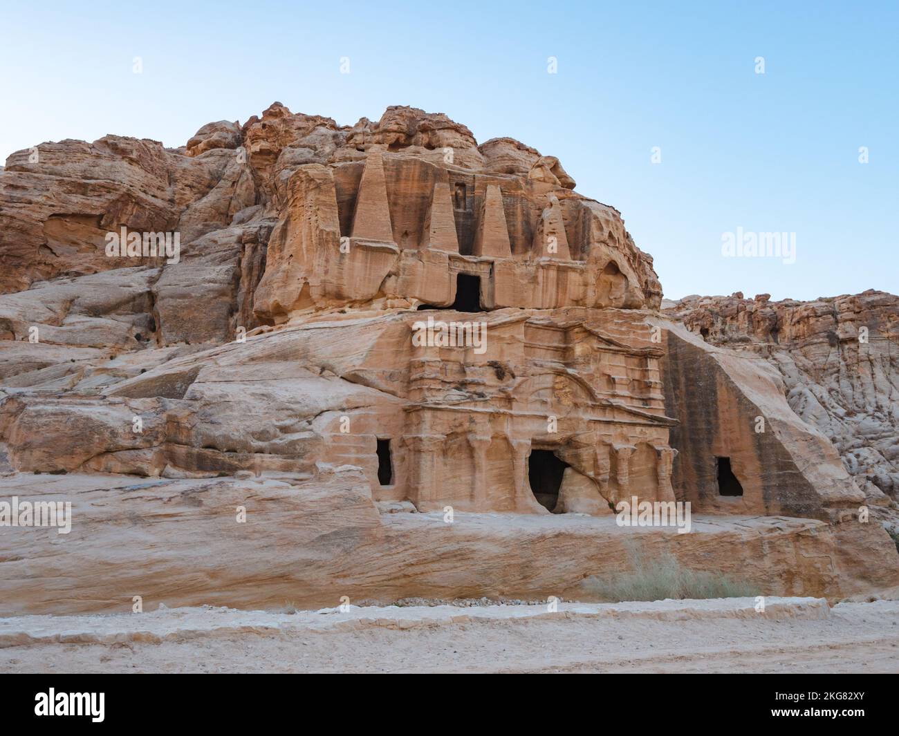 An old archeological temple at historical Petra in Jordan Stock Photo ...