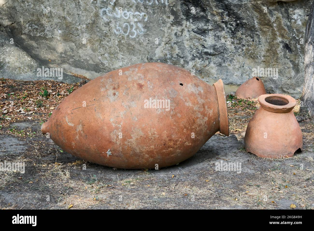 Georgien amphore hi-res stock photography and images - Alamy