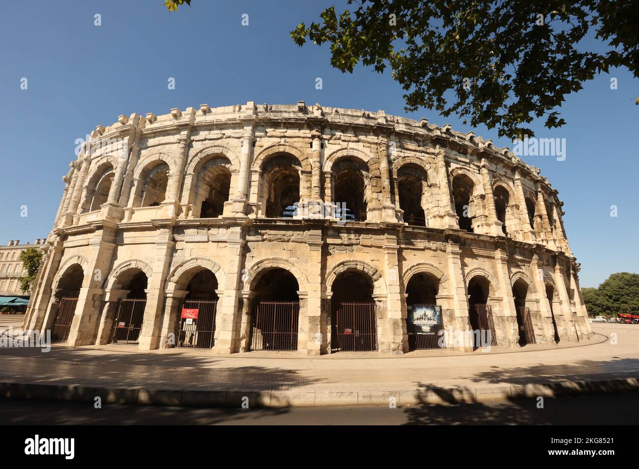 Arènes de nîmes ancient hi-res stock photography and images - Alamy