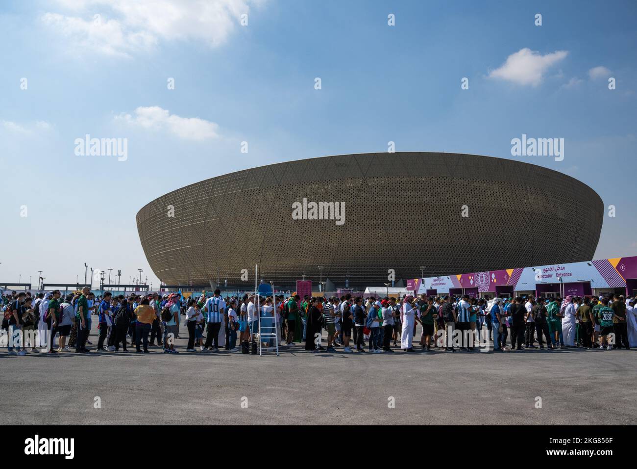 Football security doha hi-res stock photography and images - Alamy