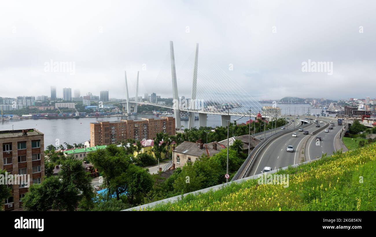 Vladivostok ships hi-res stock photography and images - Alamy