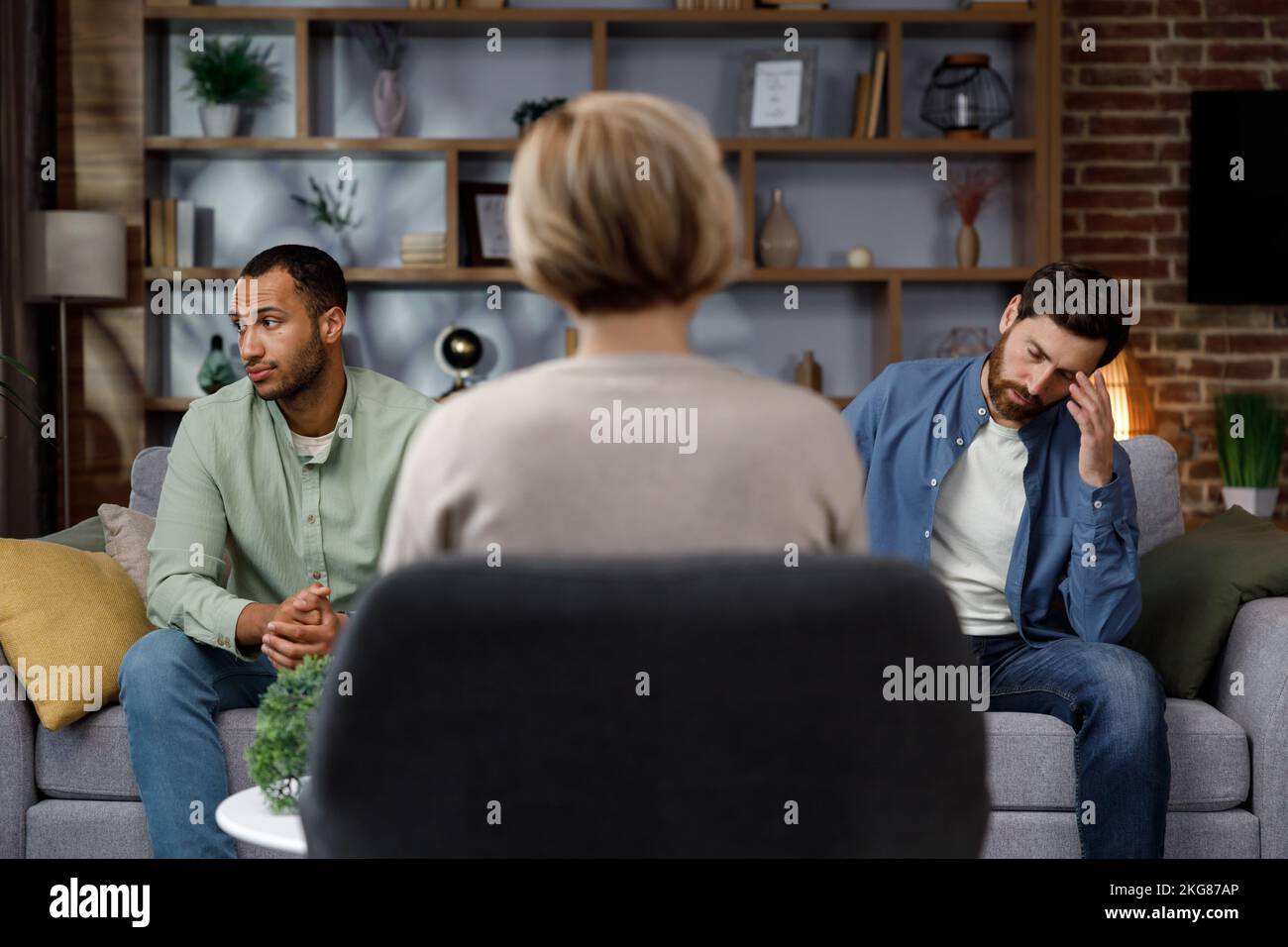 Doctor gay hi-res stock photography and images - Alamy