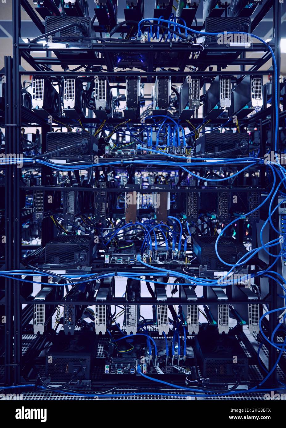 Server hard drives data center hi-res stock photography and images - Alamy