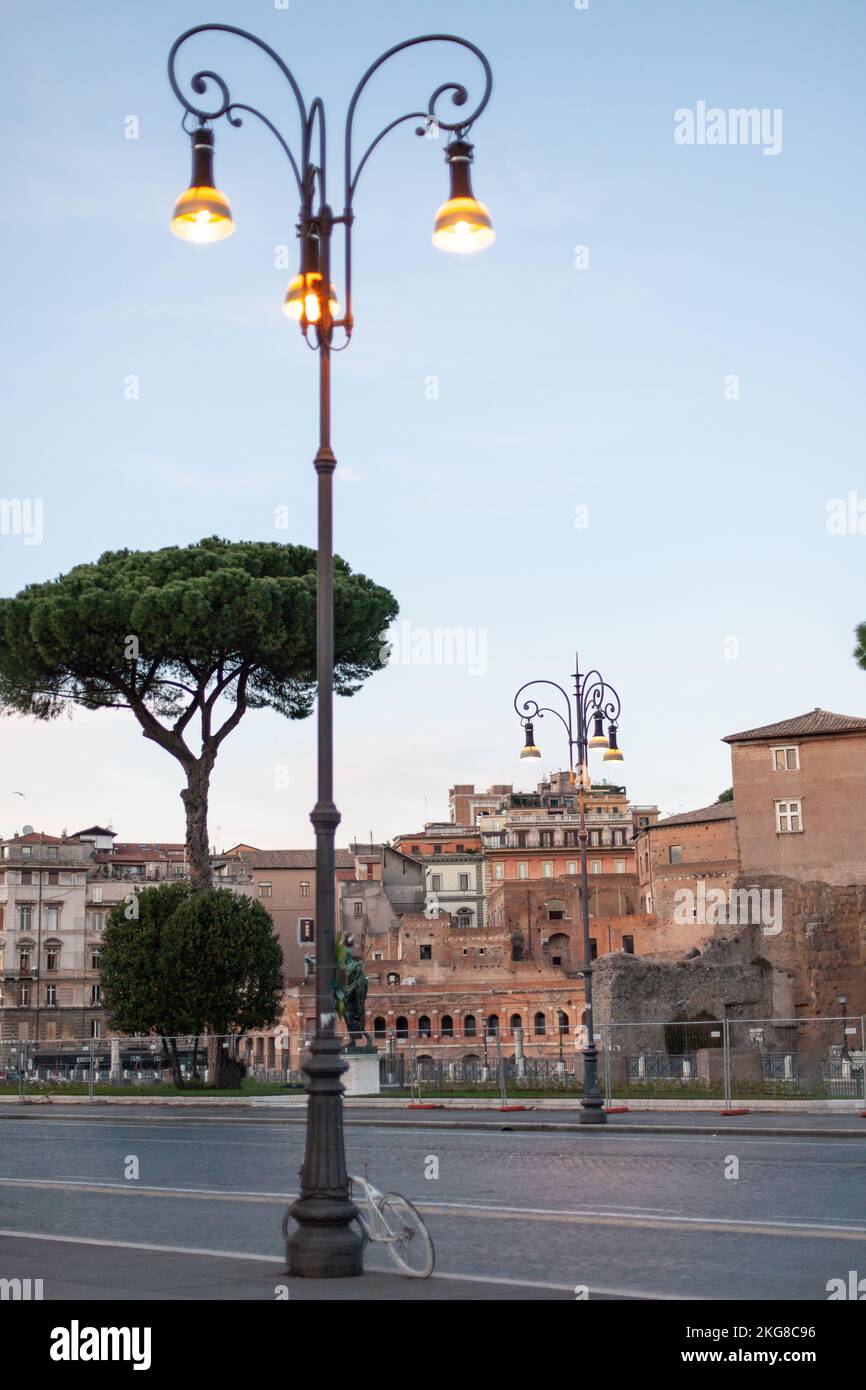 Rome, Italy, architecture, city center, street, historical buildings ...