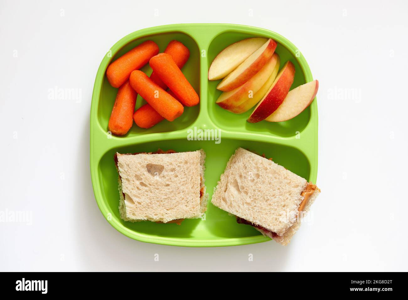 School lunch on tray hi-res stock photography and images - Alamy