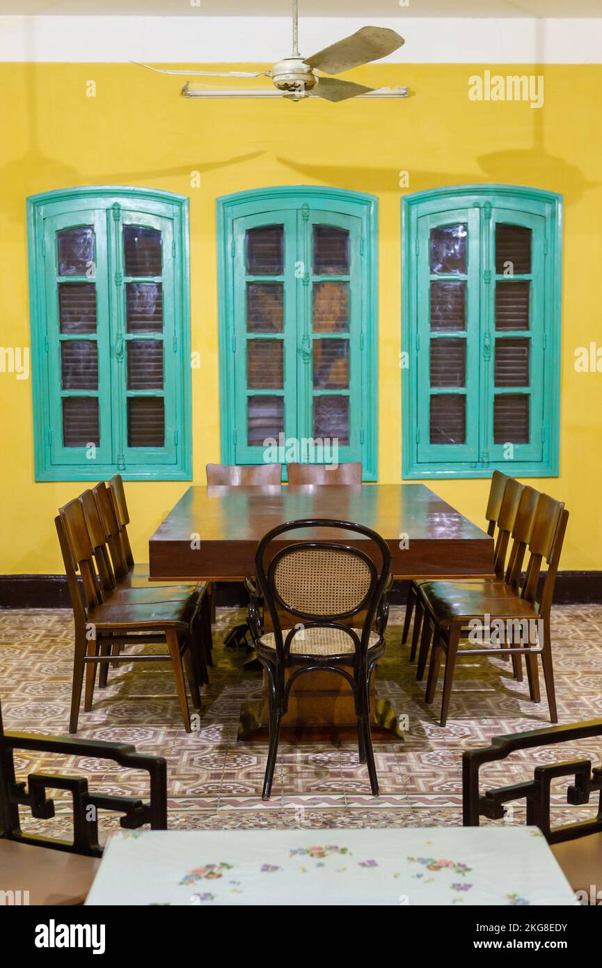 Ho Chi Minh's 1950's Politburo Meeting Room at the Presidential Palace ...