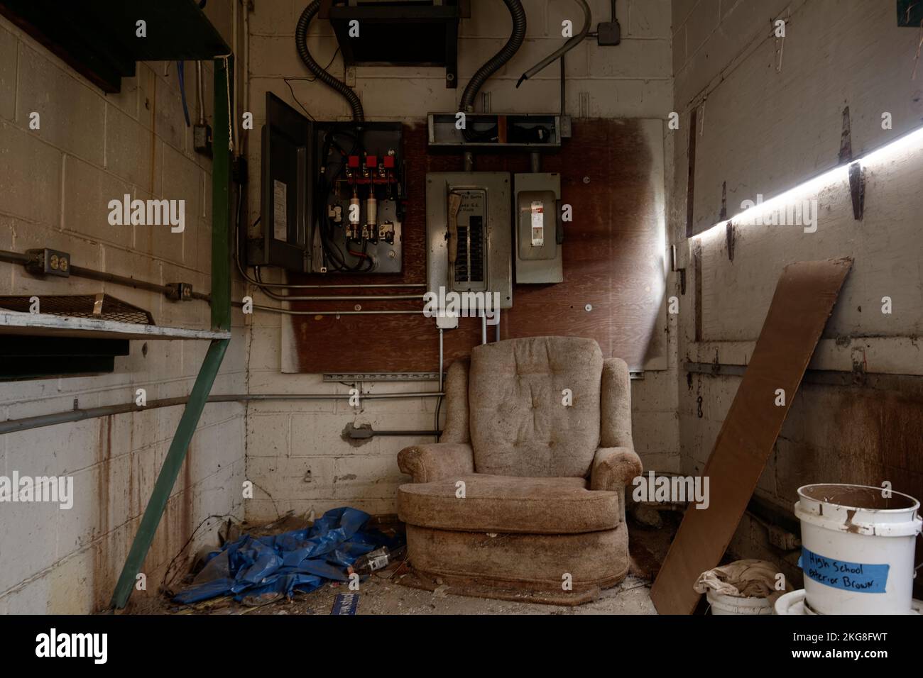 Old school store hi-res stock photography and images - Alamy