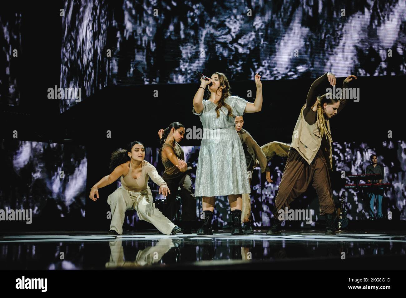 Zurich, Switzerland. 18th, November 2022. The Swiss singer, songwriter ...