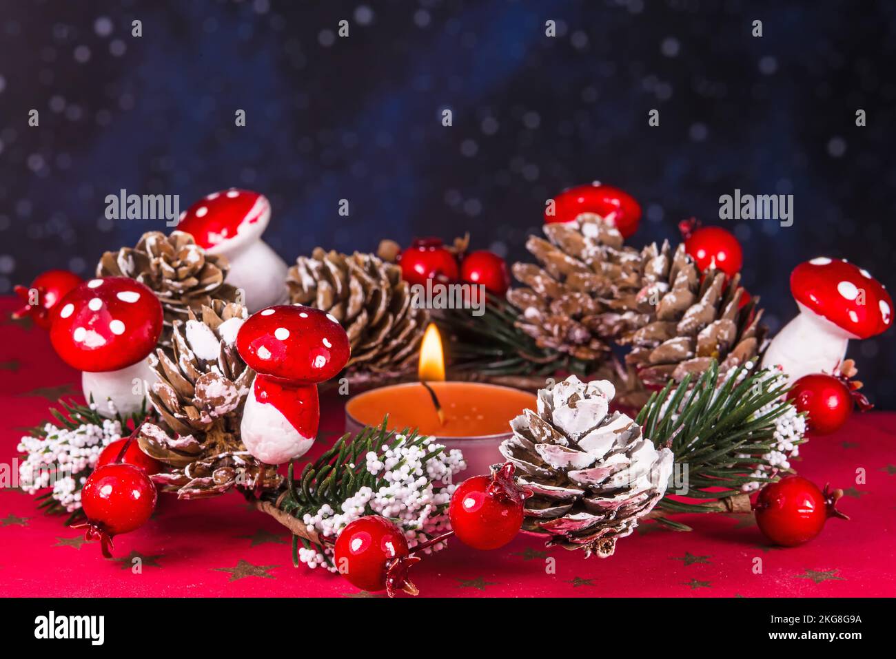 advent wreath with burning candle Stock Photo - Alamy