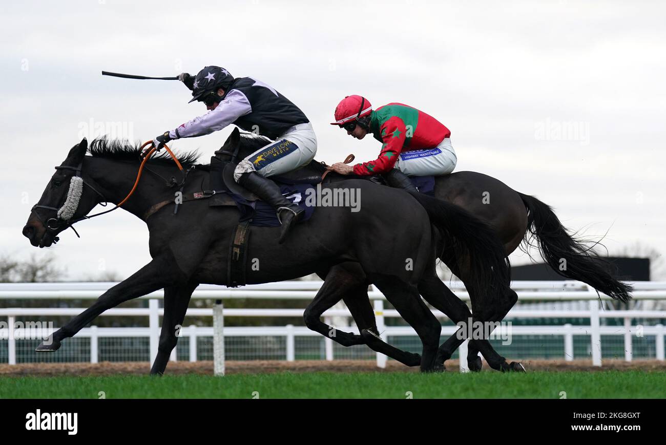 Pa2022 horse races racing hi-res stock photography and images - Alamy