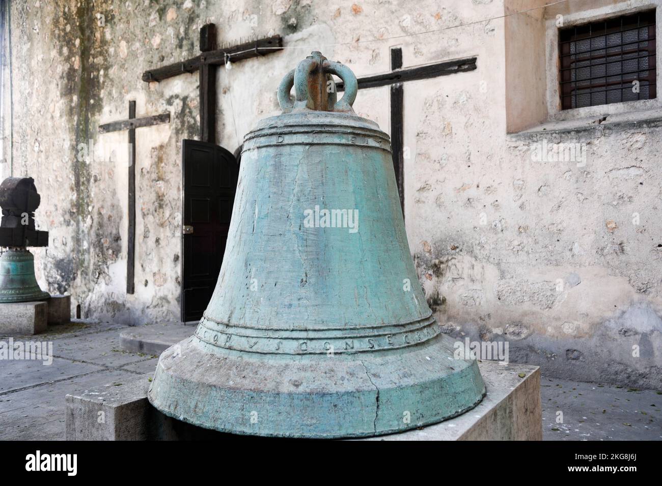 Bell on display hi-res stock photography and images - Alamy