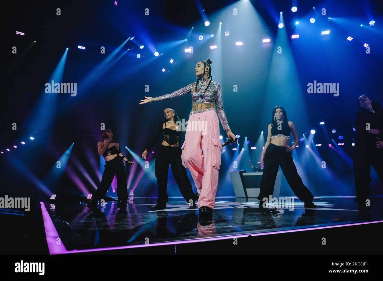 Zurich, Switzerland. 18th, November 2022. The Swiss singer Naomi ...