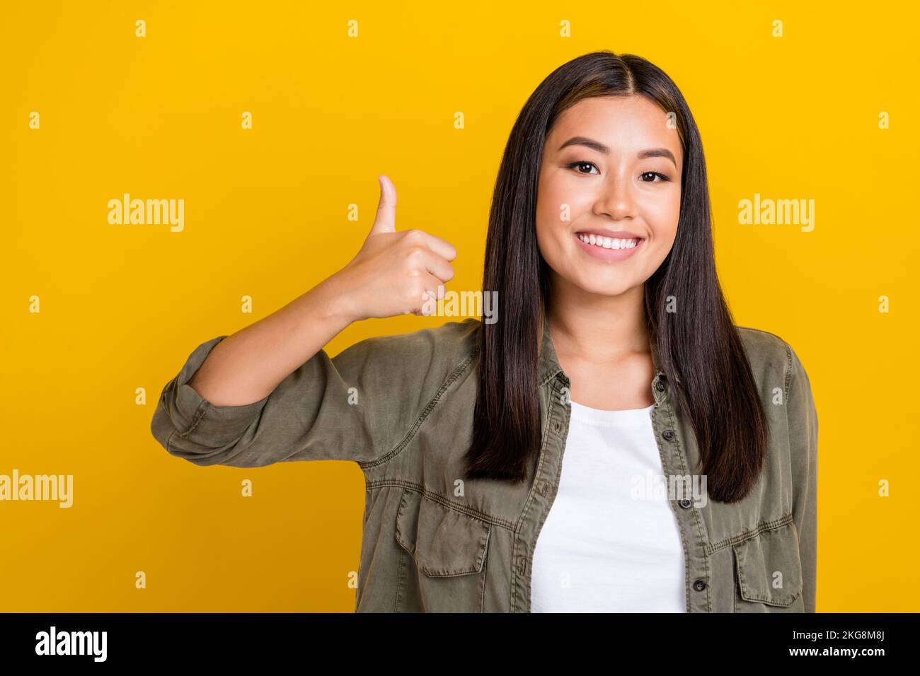 Photo of positive cheerful good mood woman straight hairdo dressed gray ...