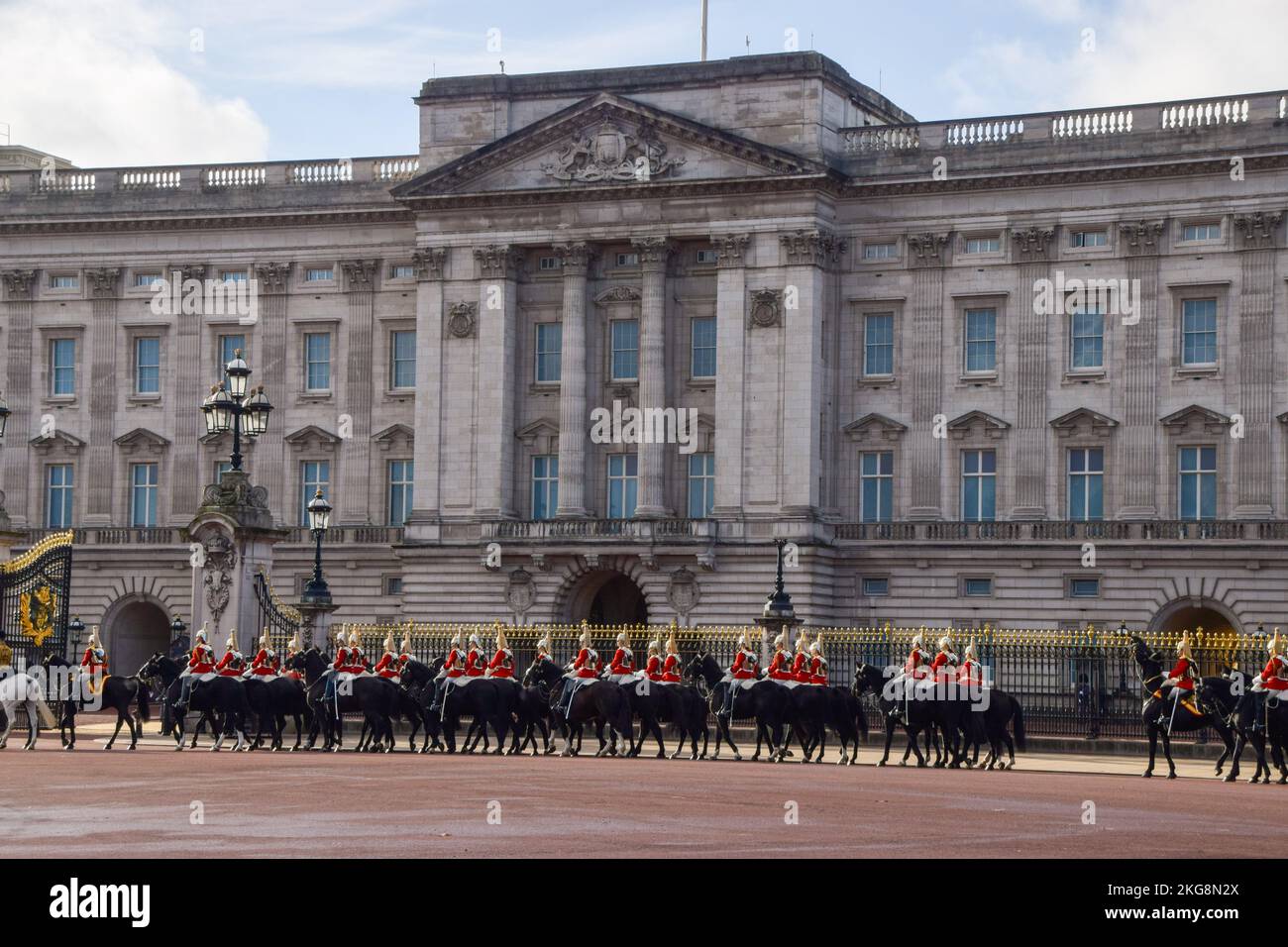 London, England, UK. 22nd Nov, 2022. The Household Cavalry Mounted ...