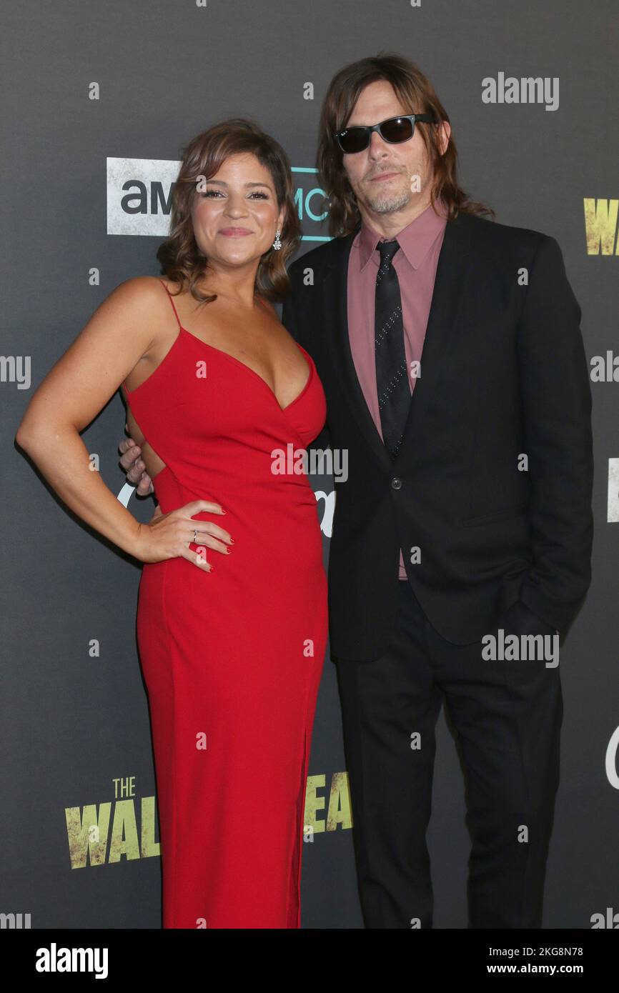 LOS ANGELES - NOV 20: Paola Lazaro, Norman Reedus at The Walking Dead ...