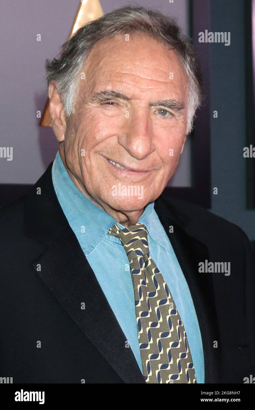 LOS ANGELES - NOV 19: Judd Hirsch at the 13th Governors Awards at ...