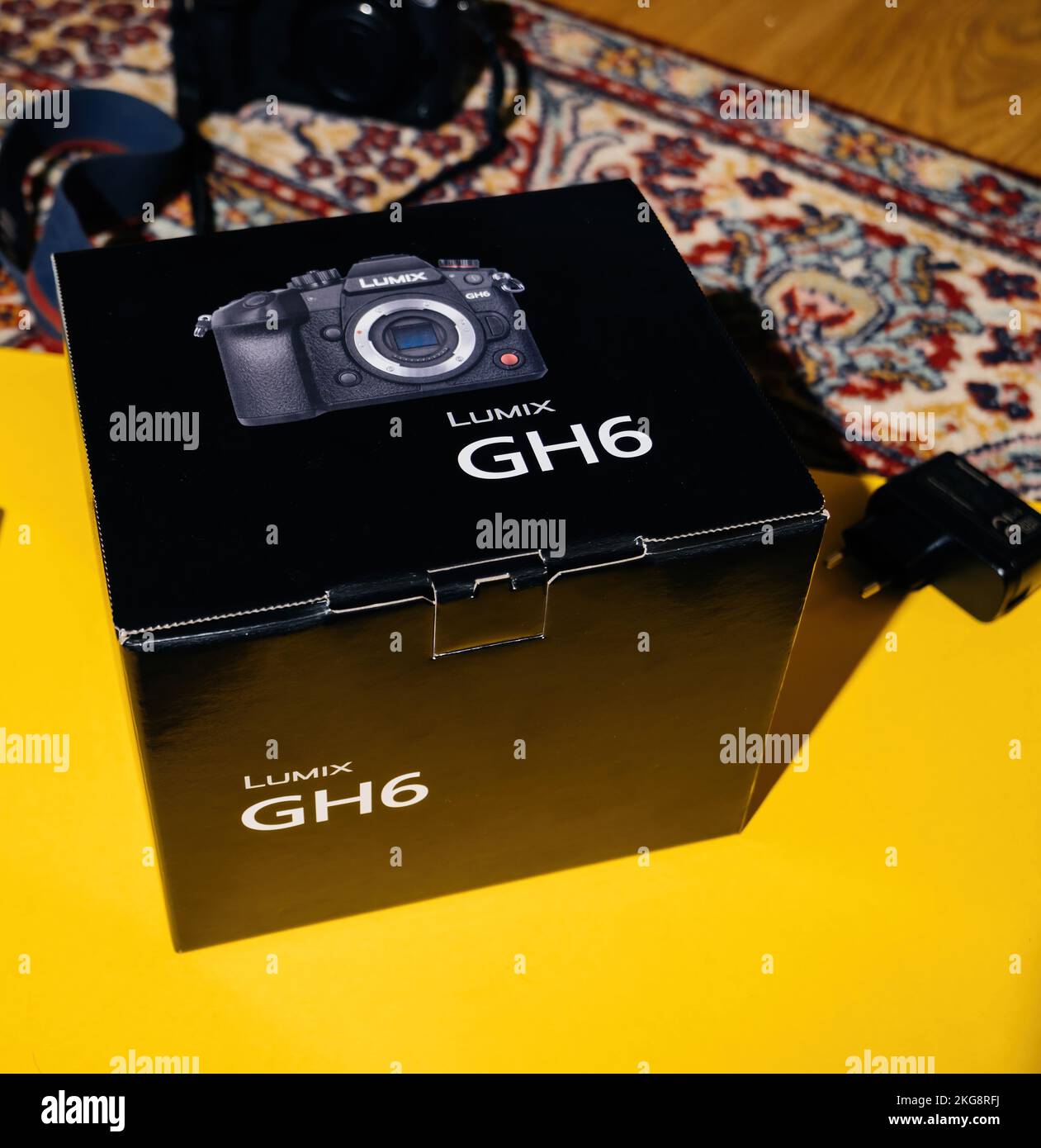 Panasonic lumix dc gh6 hi-res stock photography and images - Alamy