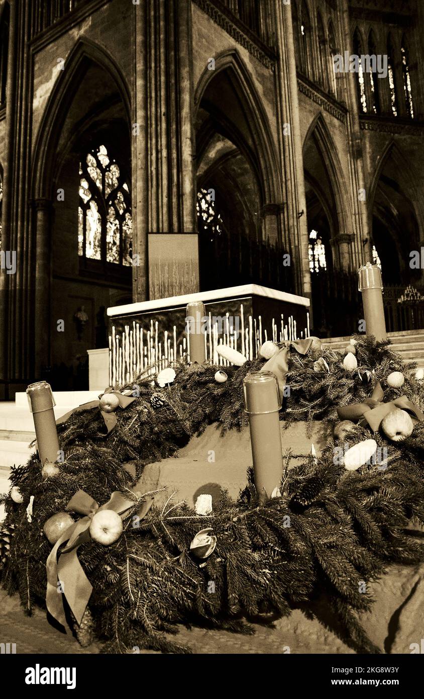 METZ, FRANCE - DECEMBER 19, 2015: Advent wreath with 4 candles near ...