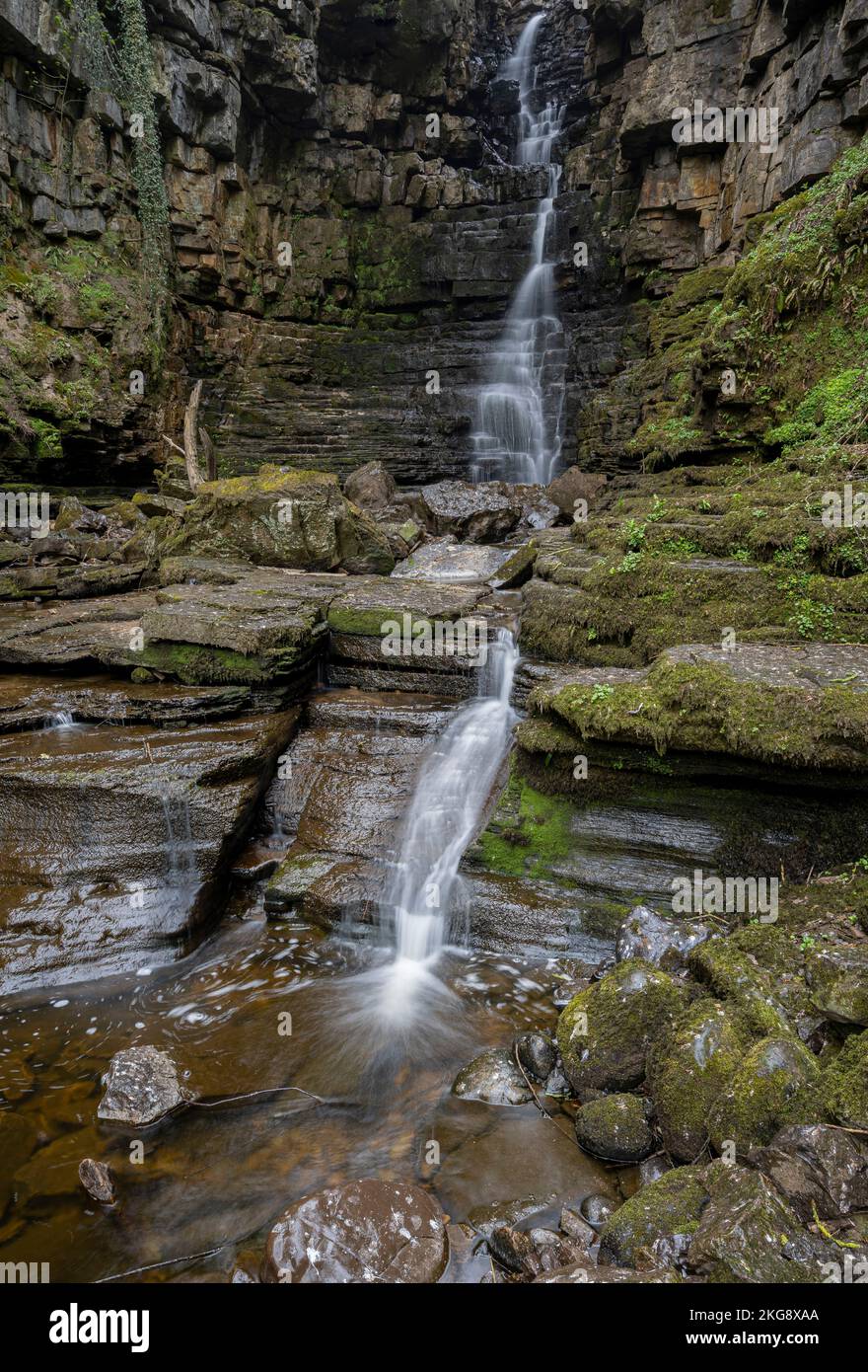 Mill Gill waterfall near the village of Askrigg Stock Photo - Alamy
