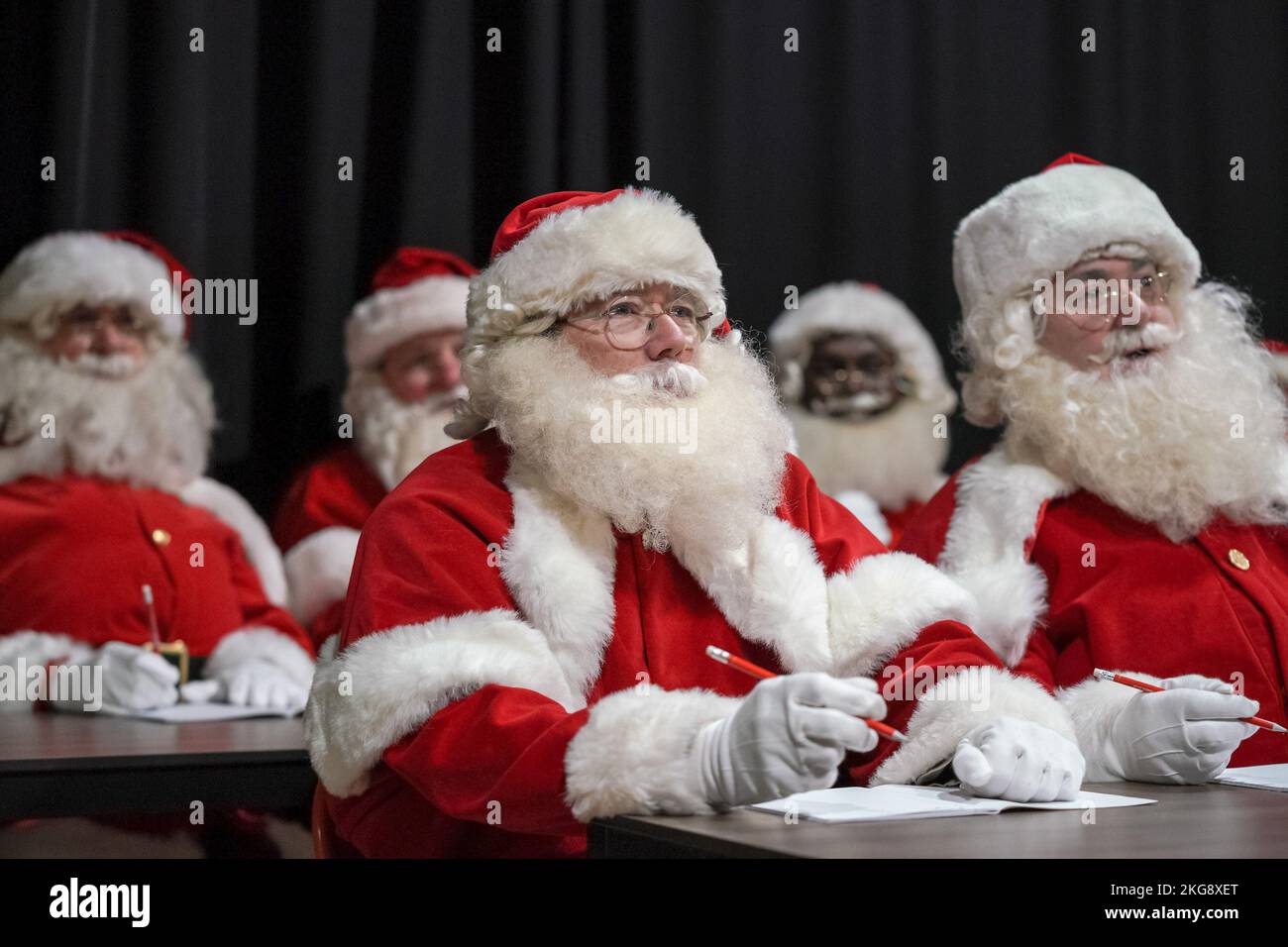 Santas certificate hi-res stock photography and images - Alamy