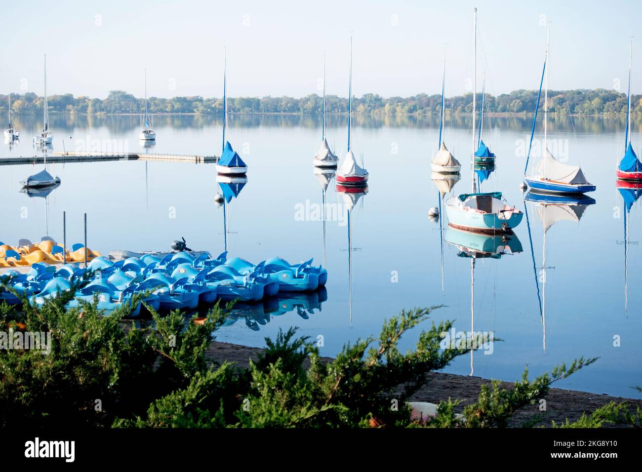 Lake Bde Maka Ska (was Lake Calhoun) quiet and calm with sailboats ...