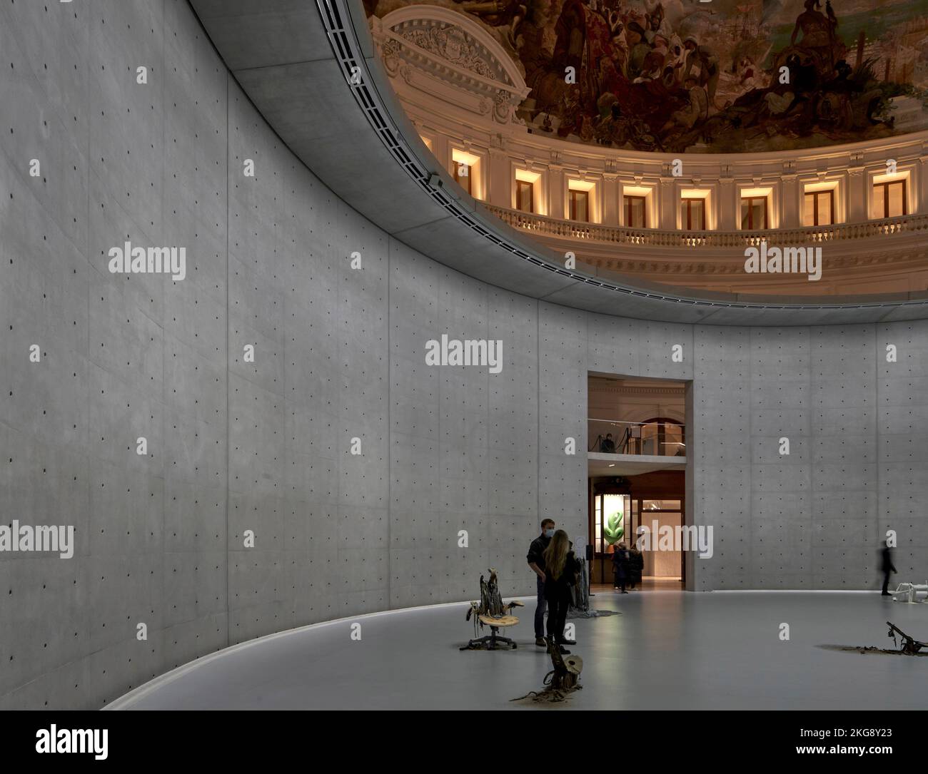 Ground level galleries hi-res stock photography and images - Alamy