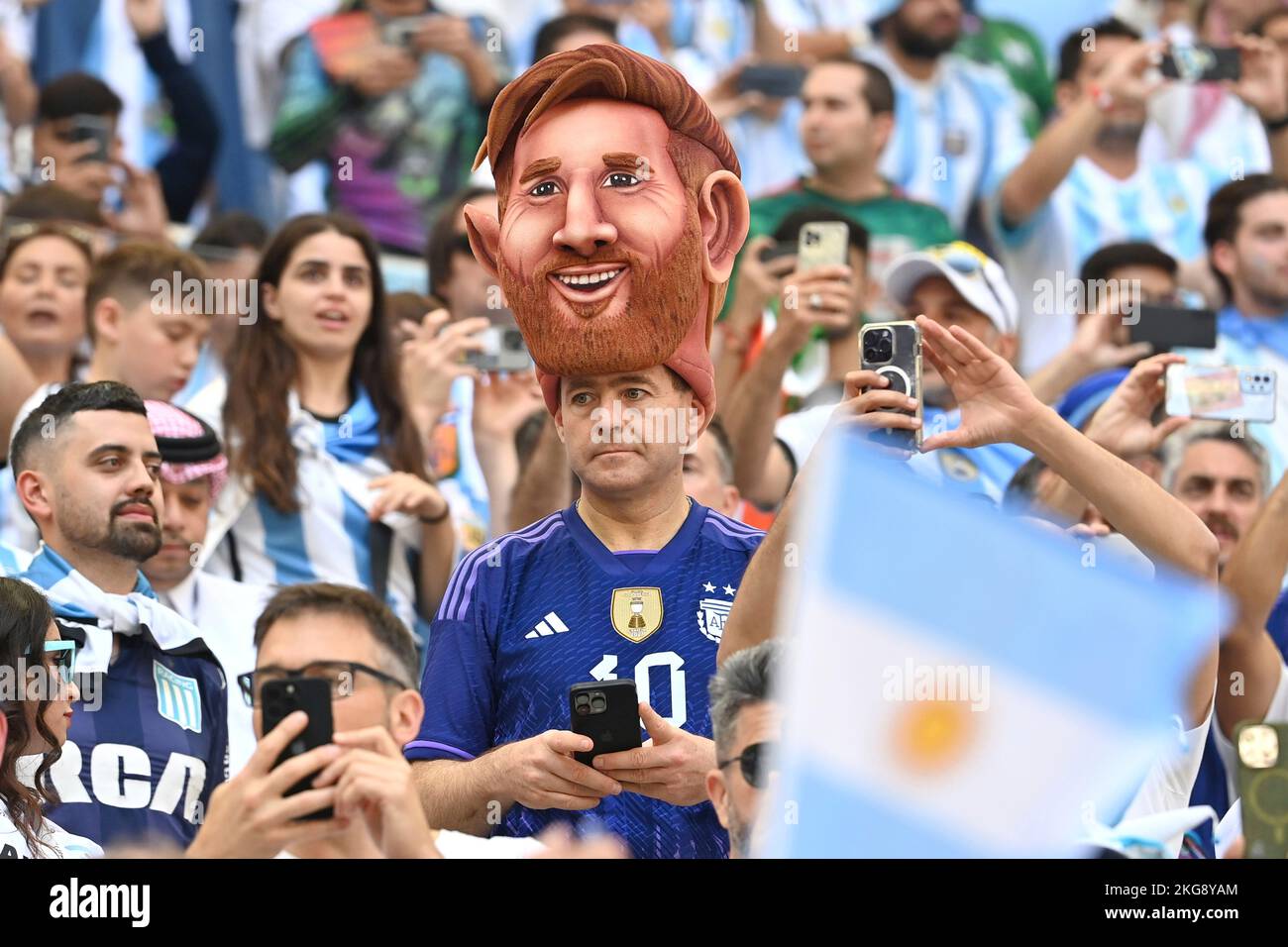 Messi mask hi-res stock photography and images - Alamy