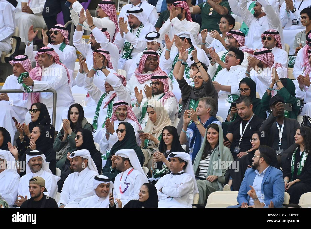 Saudi arabian football fans hi-res stock photography and images - Alamy