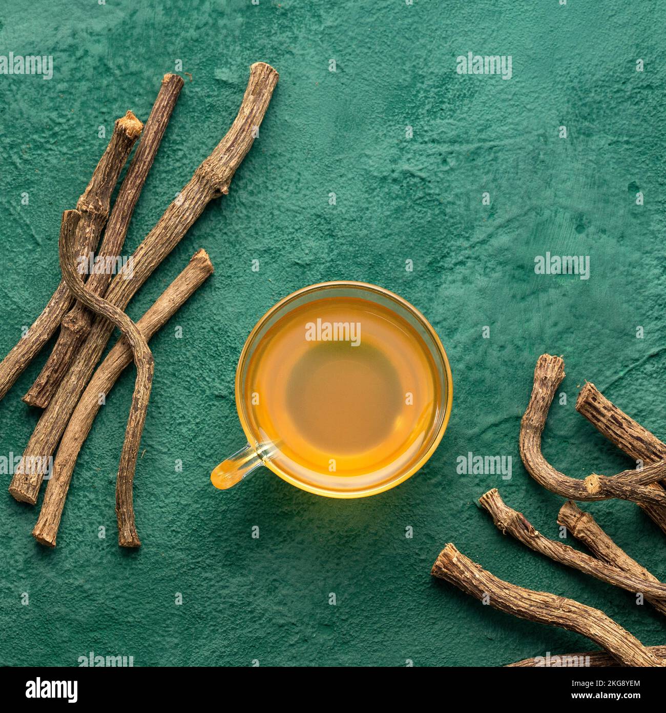 Hot medicinal valerian drink - Valeriana officinalis Stock Photo - Alamy