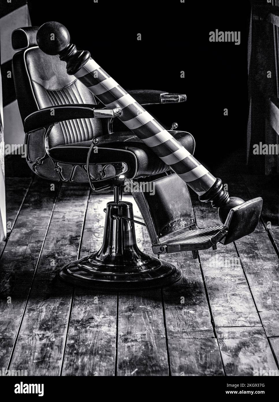 Logo of the barbershop, symbol. Stylish vintage barber chair ...