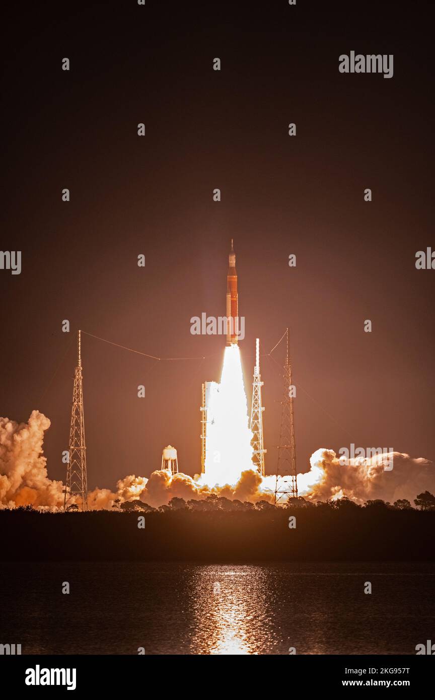 KENNEDY SPACE CE|NTRE, FLORIDA, USA - 16 November 2022 - NASA’s Space ...