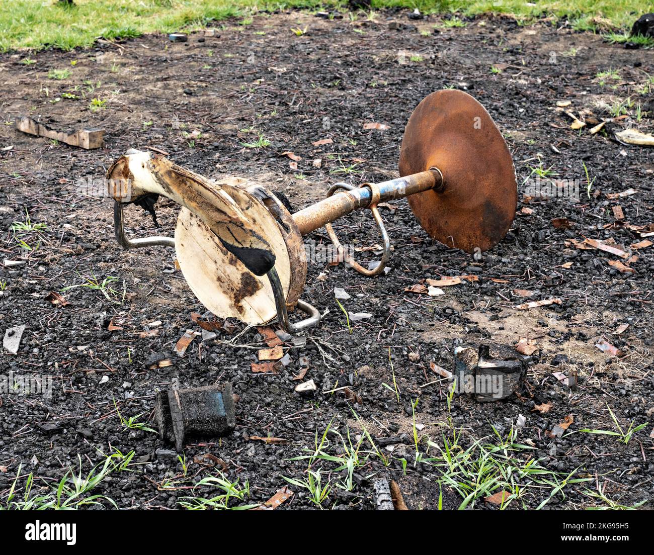 Melted metal ashes hi-res stock photography and images - Alamy