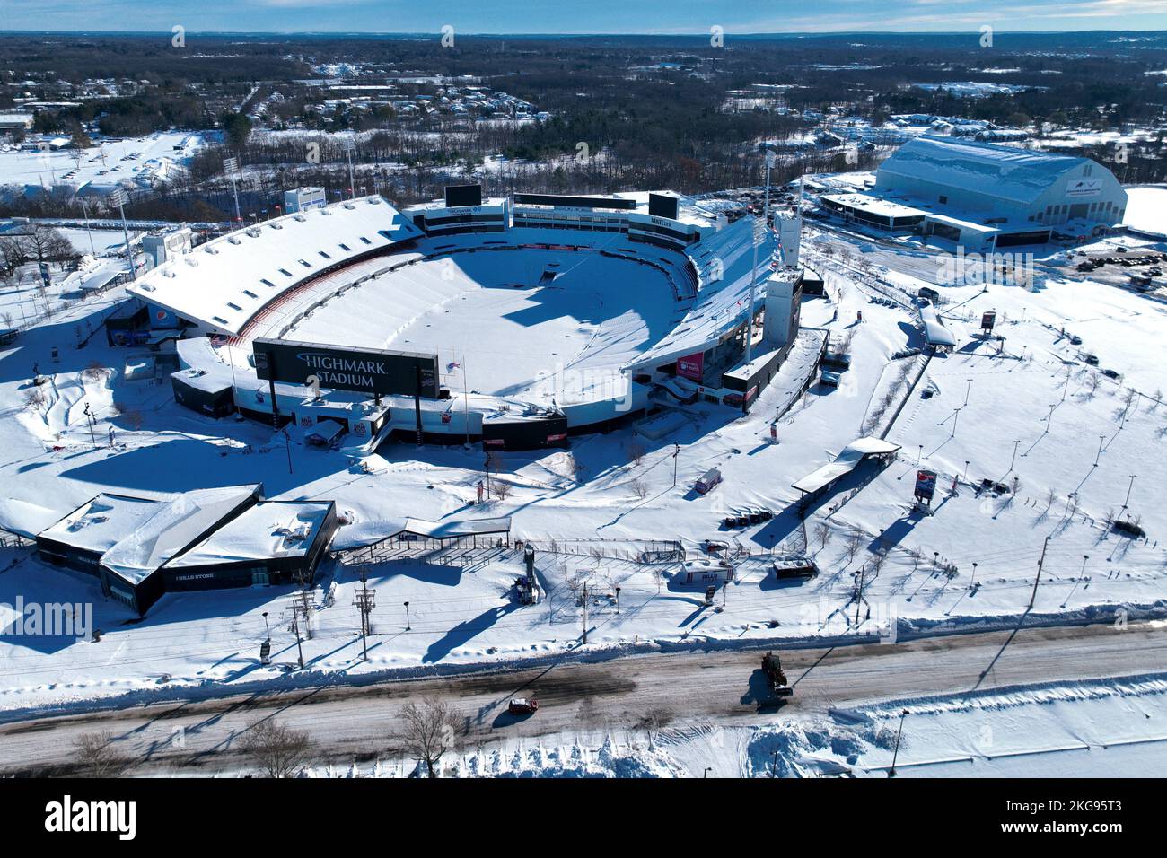 Highmark stadium snow hi-res stock photography and images - Alamy