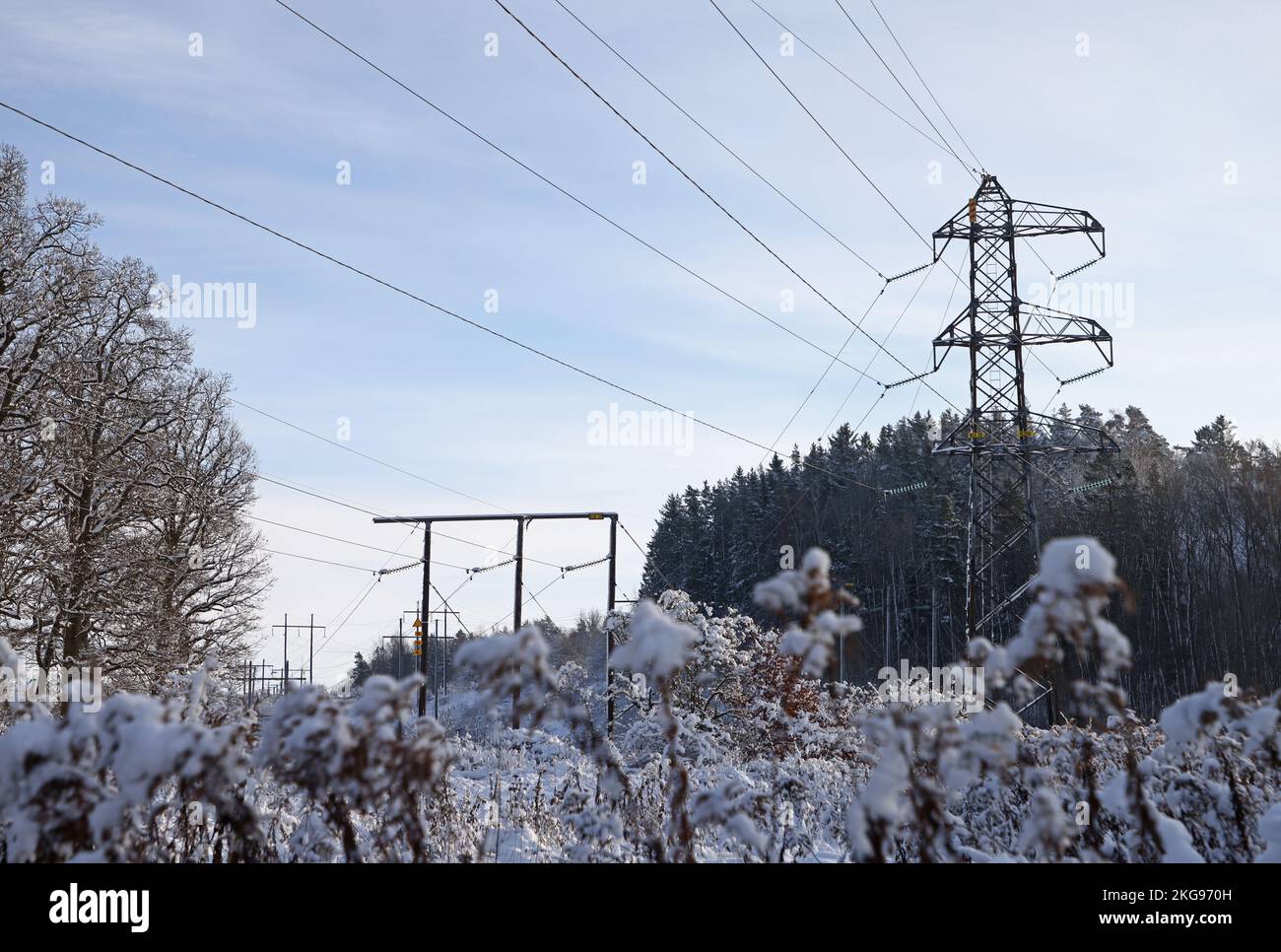 Seasonal weather, power lines, after Monday's heavy snowfall Stock ...