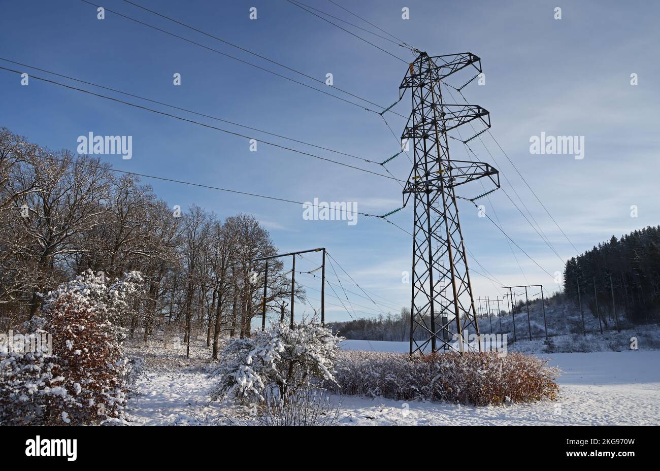 Seasonal weather, power lines, after Monday's heavy snowfall Stock ...