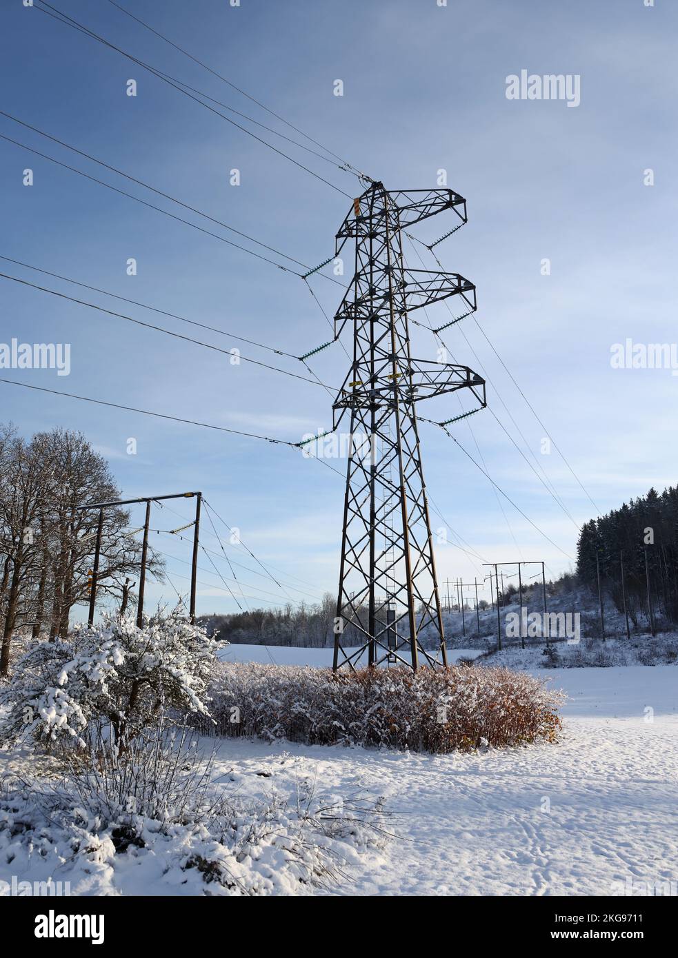 Seasonal weather, power lines, after Monday's heavy snowfall Stock ...