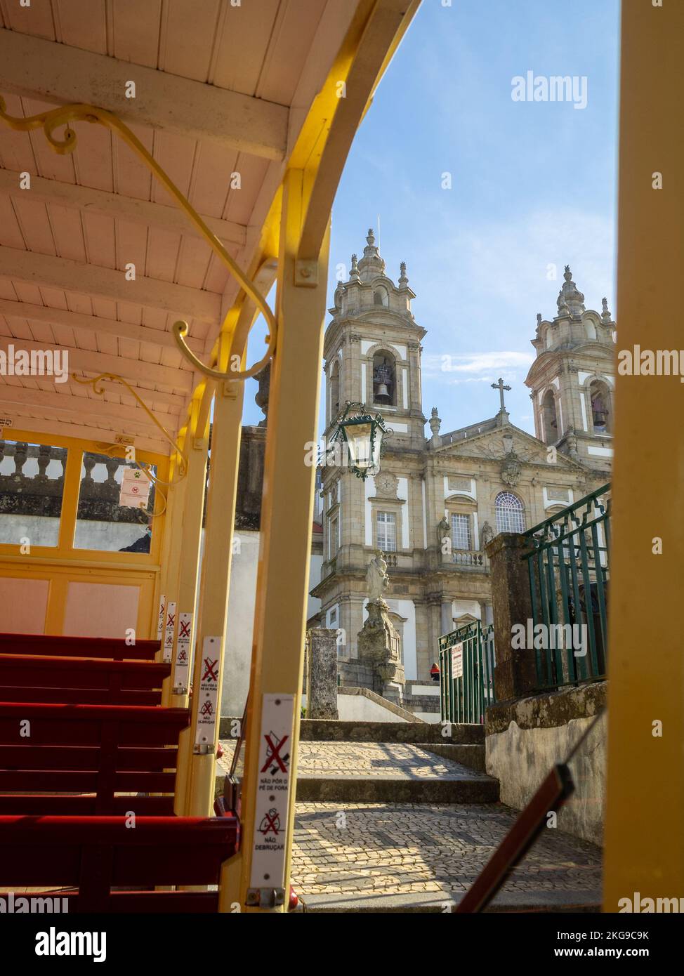 Bom jesus monte funicular braga hi-res stock photography and images - Alamy