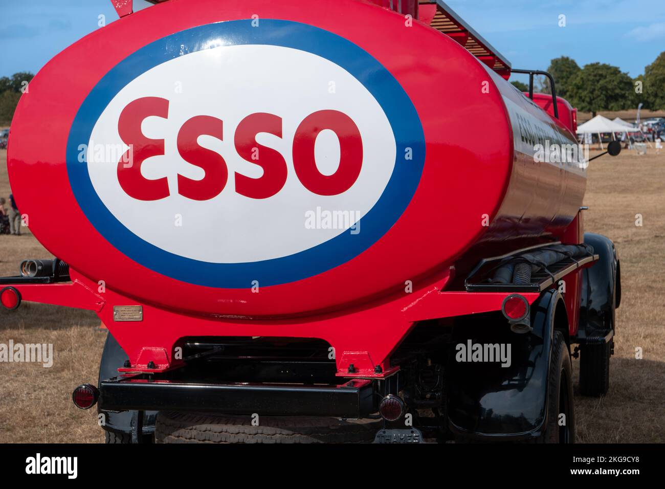 Vintage 1955 Ford ESSO Petrol tanker Stock Photo - Alamy