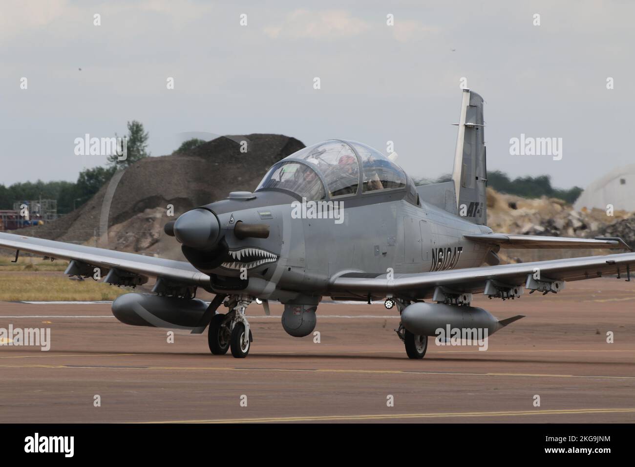 N610AT, a Beech AT-6B Wolverine owned and operated by Textron Aviation ...