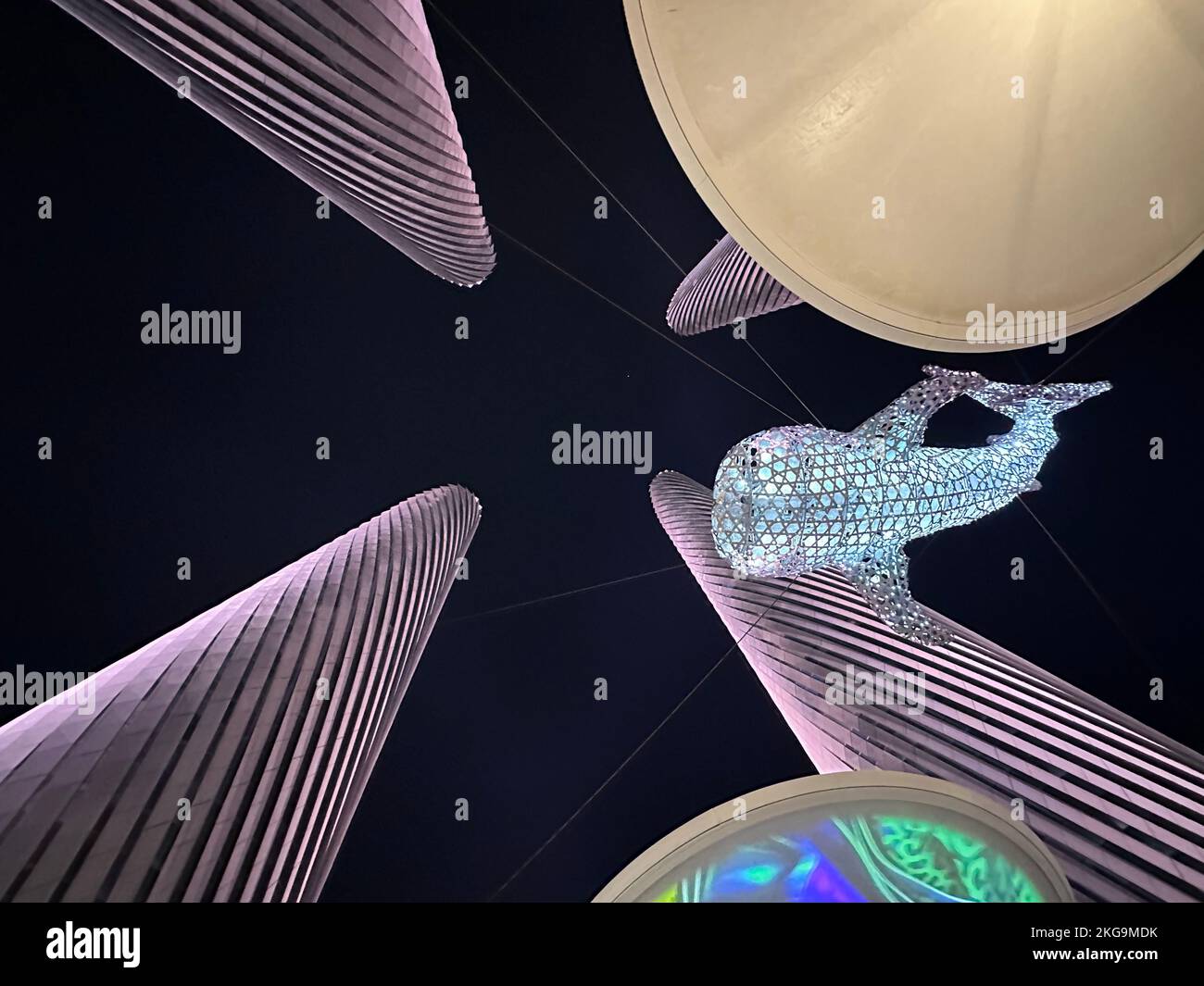 Lusail plaza 4 tower hi-res stock photography and images - Alamy