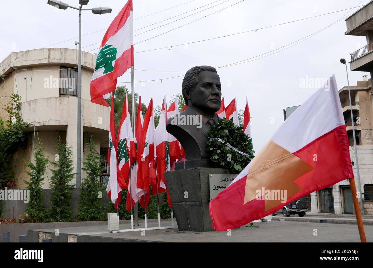 Beirut, Lebanon. 22nd Nov, 2022. Hommage to the statue of former ...
