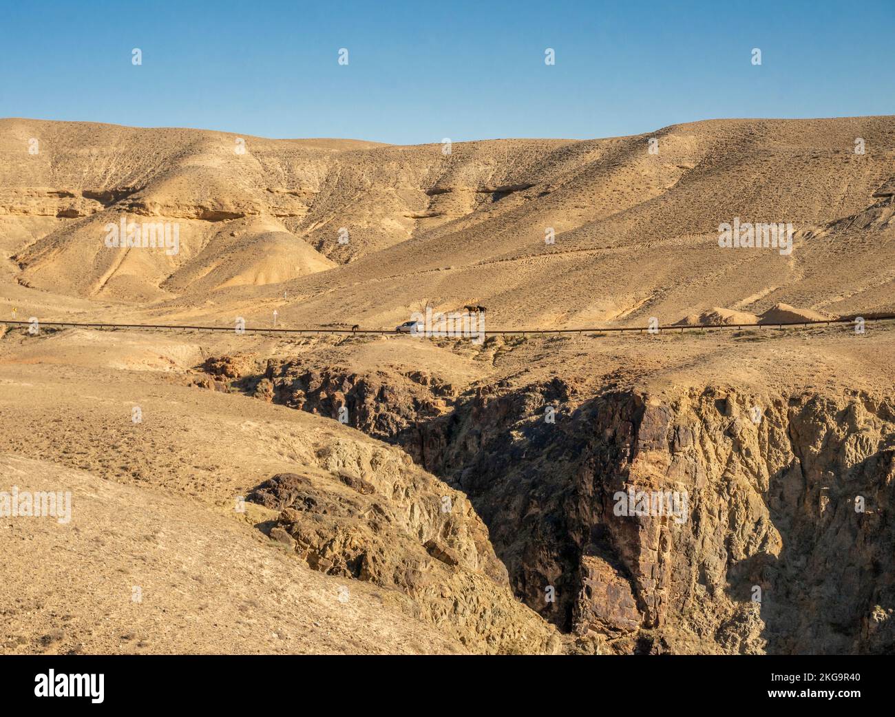 Road highway in Black canyon, Kazakhstan. Chernyi Kanion Kazakhstan ...