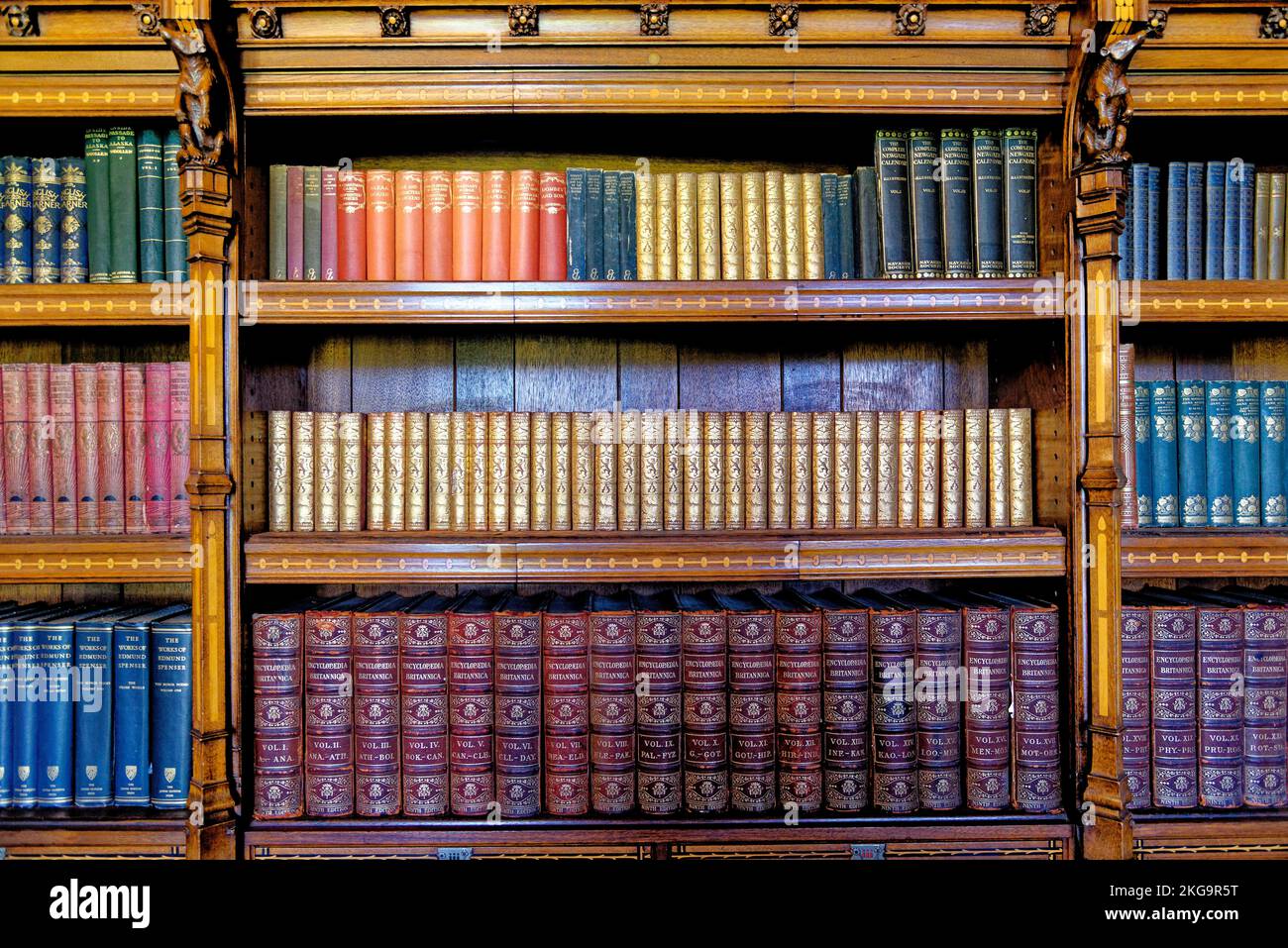 Cardiff castle interior detail hi-res stock photography and images - Alamy
