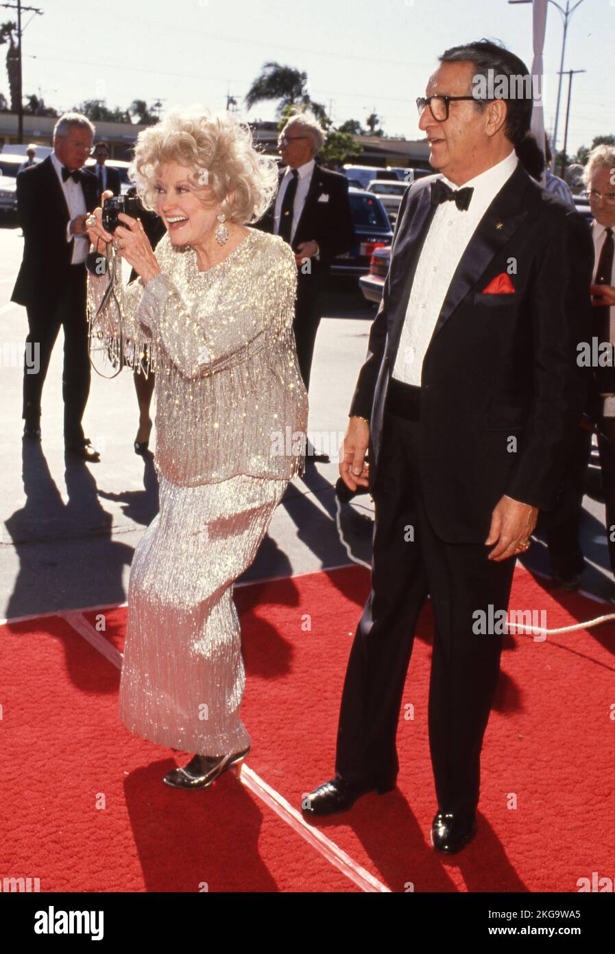Danny thomas 1980s hi-res stock photography and images - Alamy